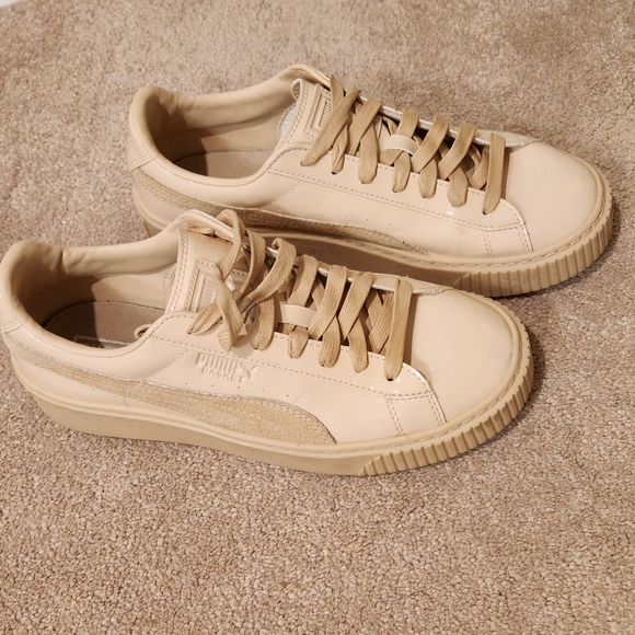 Puma | Shoes | Puma Cream Sneakers Size 9 | Poshmark